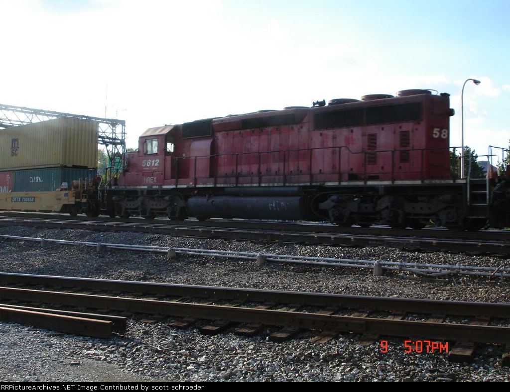 NREX 5812 (ex.-CP) long hood forward EB